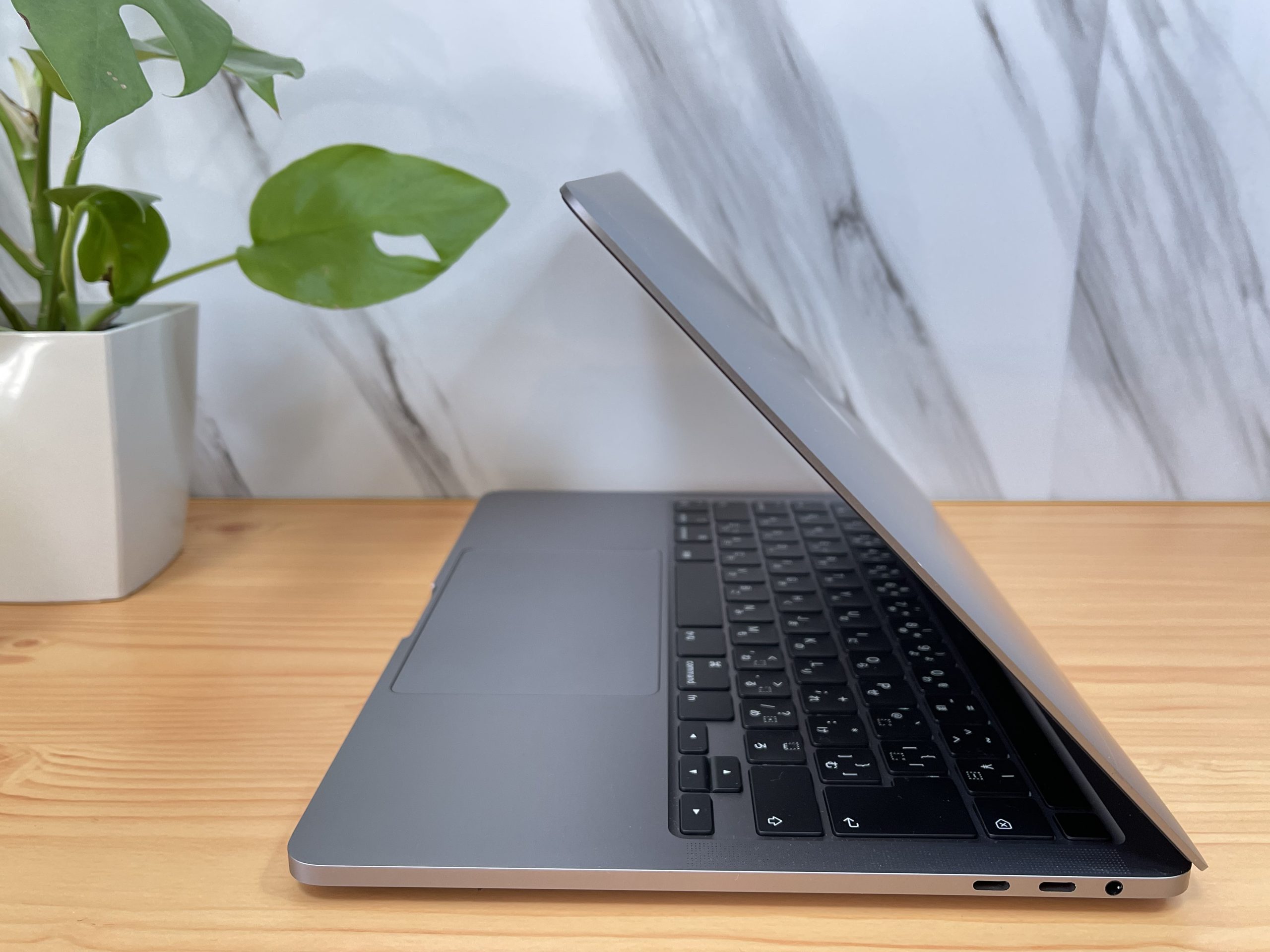 MacBook Pro 2020 Intel Core i5 Ram 16GB SSD 512GB – Máy Tính Japan